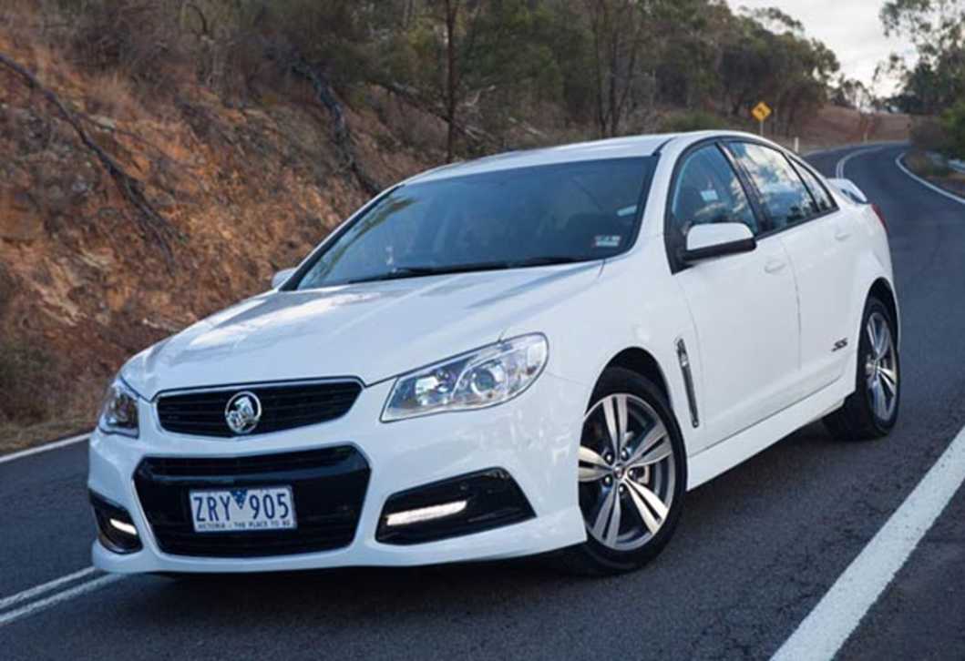 Holden Commodore VF 2013 review | CarsGuide