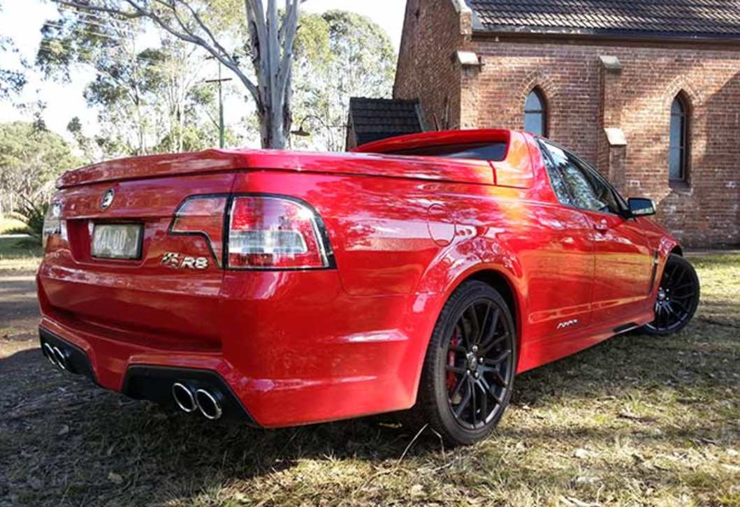 HSV Maloo R8 2013 Review | CarsGuide