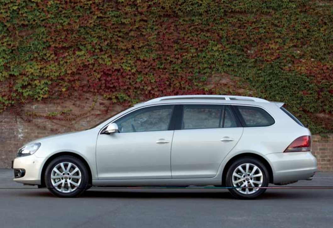 VW Golf 118 TSI wagon 2010 review | CarsGuide