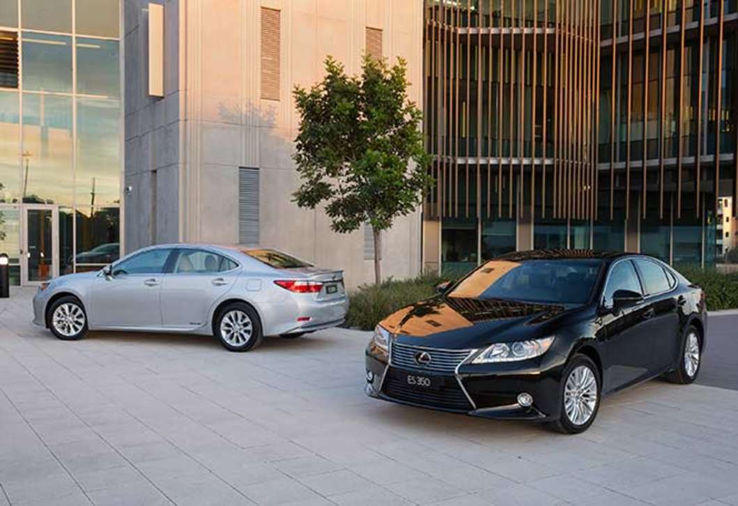 Lexus ES300h 2014 review: snapshot | CarsGuide