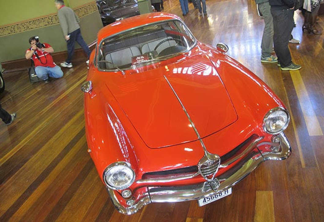 Car fans flock to Motorclassica - Car News | CarsGuide