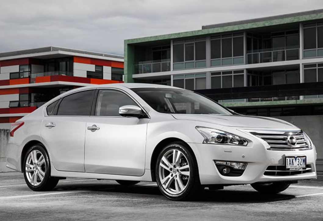 Nissan Altima CVT 2014 review | CarsGuide