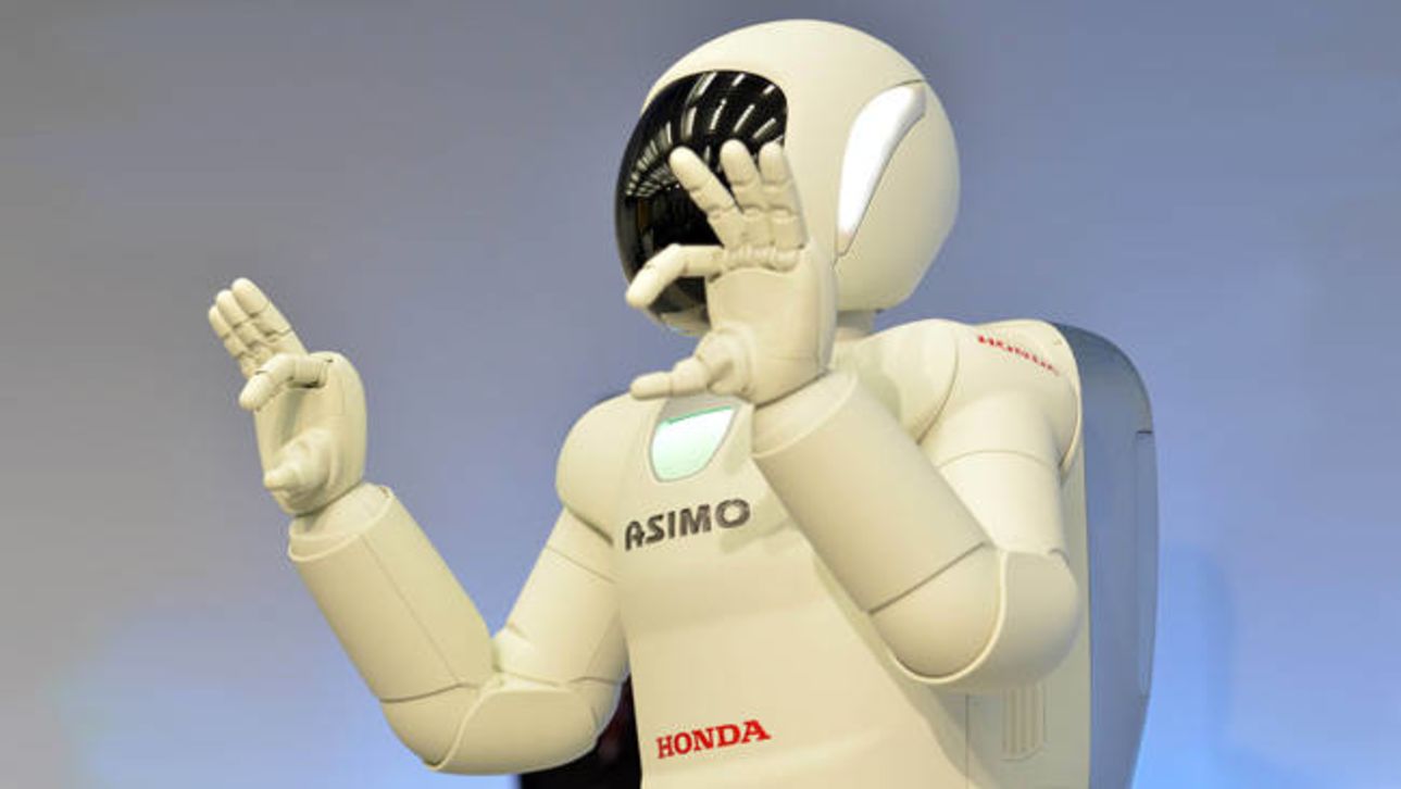 Robots step forward at Tokyo - Car News | CarsGuide