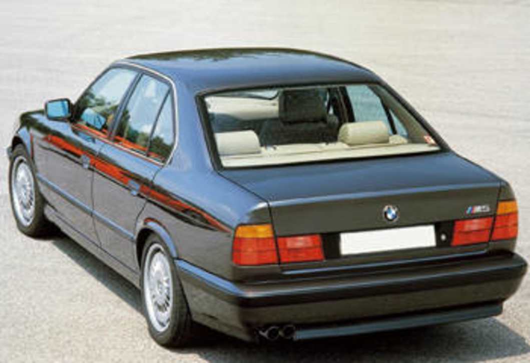 Used BMW M5 review: 1990-1993 | CarsGuide
