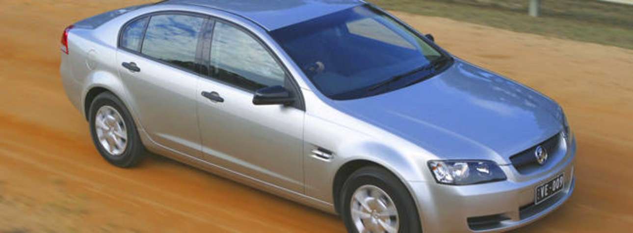 Holden Commodore VF VE facelift - Car News | CarsGuide