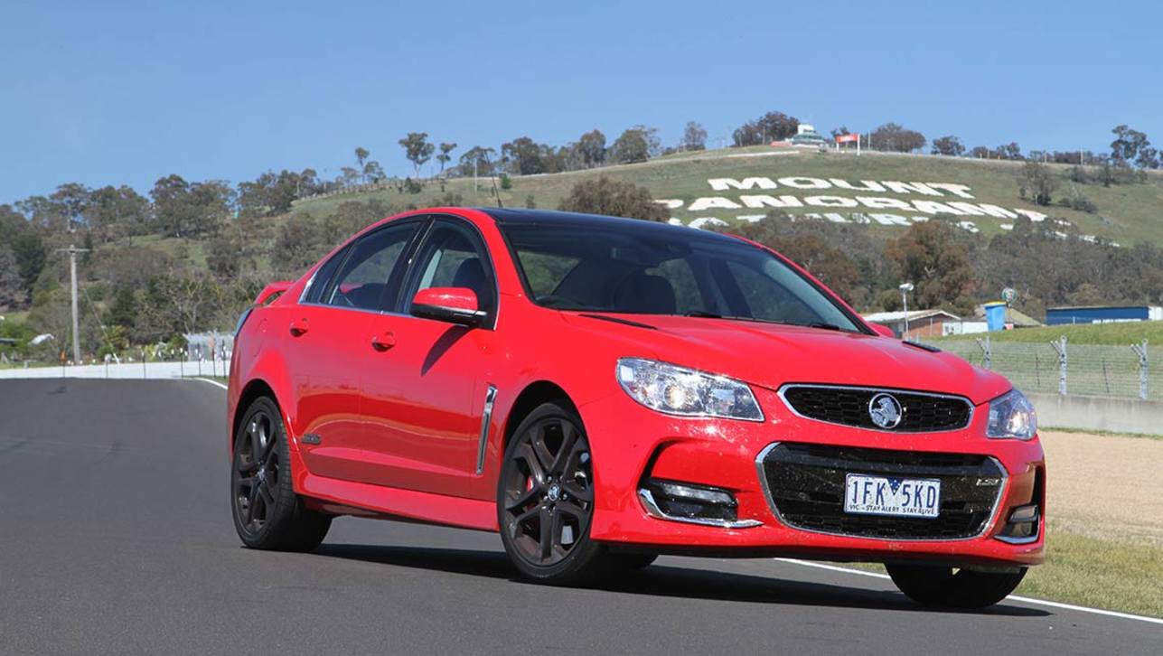 Holden Commodore 2015 review | CarsGuide
