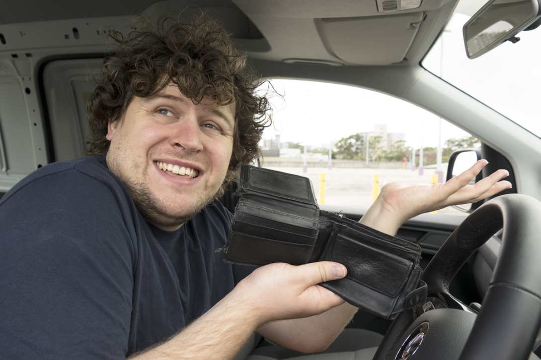 Is It Illegal To Drive Without Your License On You? | CarsGuide