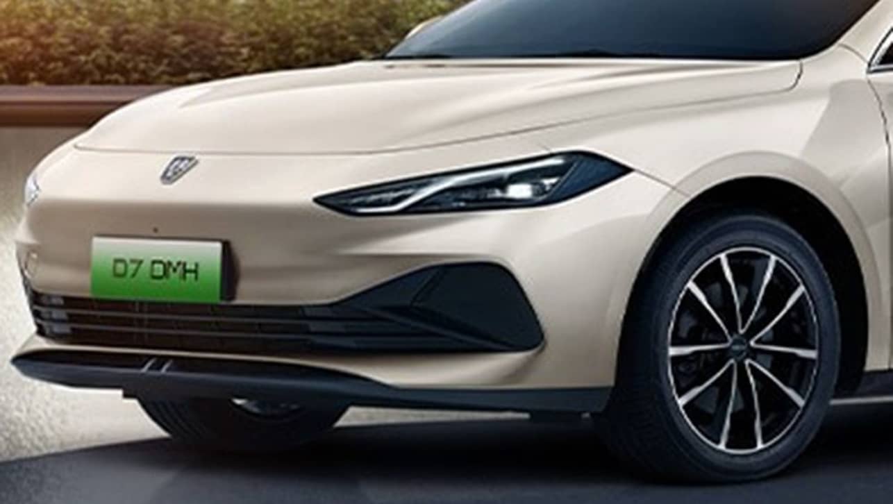 New record setting hybrid travelled more than 2200km before needing to ...