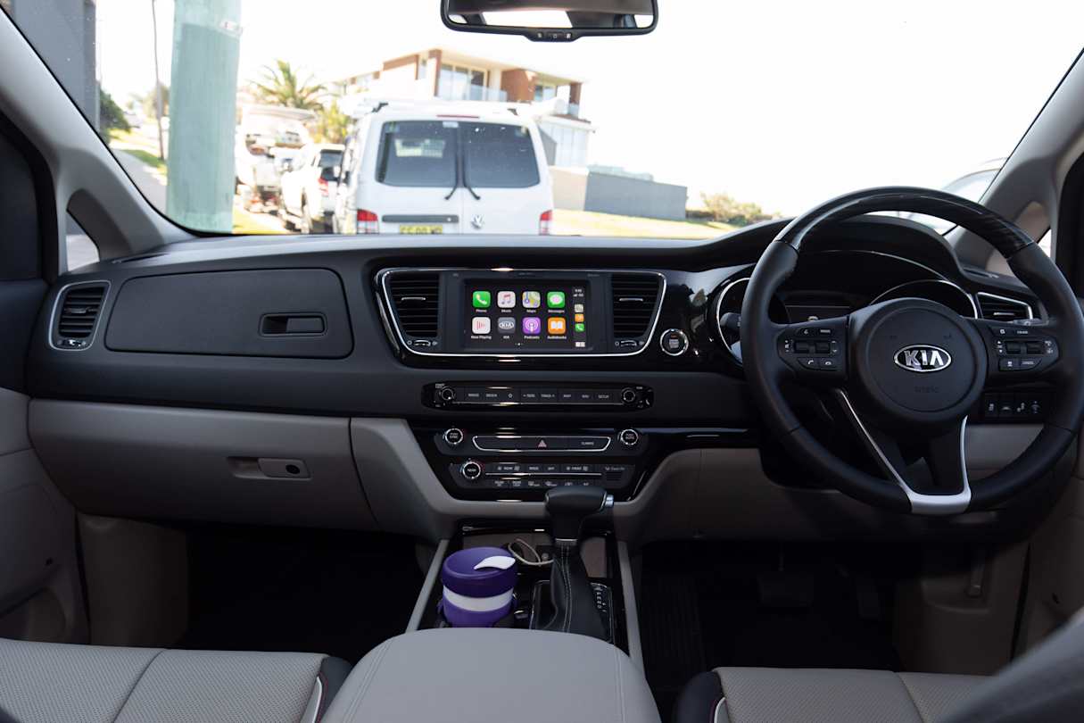 Kia Carnival 2021 review: Platinum petrol | CarsGuide