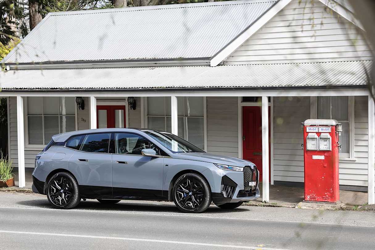 BMW iX electric car 2023 review: M60 - Heavy-hitting EV SUV rival to e-tron S, EQE & Model X ...