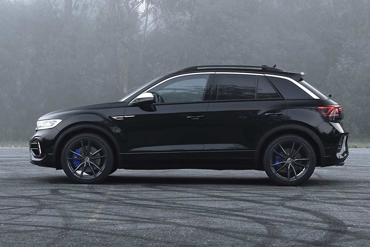 VW T-Roc R 2023 review: Grid Edition - Value-focused performance SUV to ...