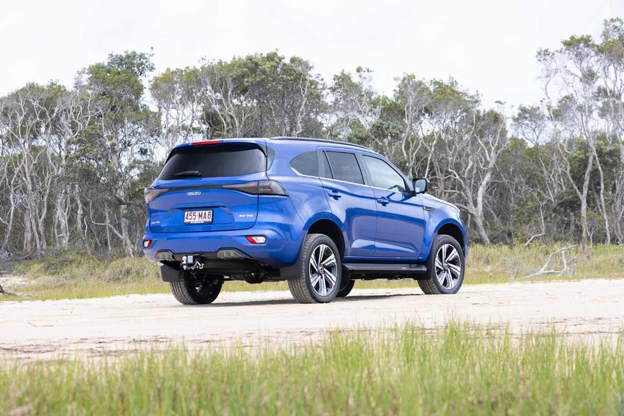 Isuzu MU-X 2025 review – Australian first drive | Updated ute-based ...