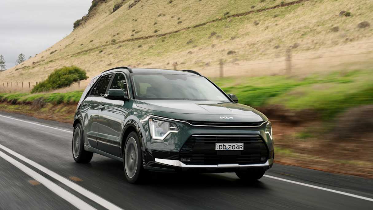 More plug-in hybrids for this popular brand? Kia open to new PHEVs, with Sportage and more a ...