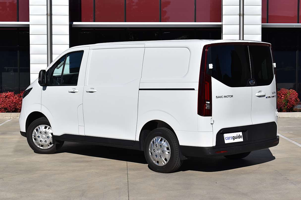 LDV eDeliver 7 Electric 2025 review: SWB Low Roof - GVM test - Cut ...