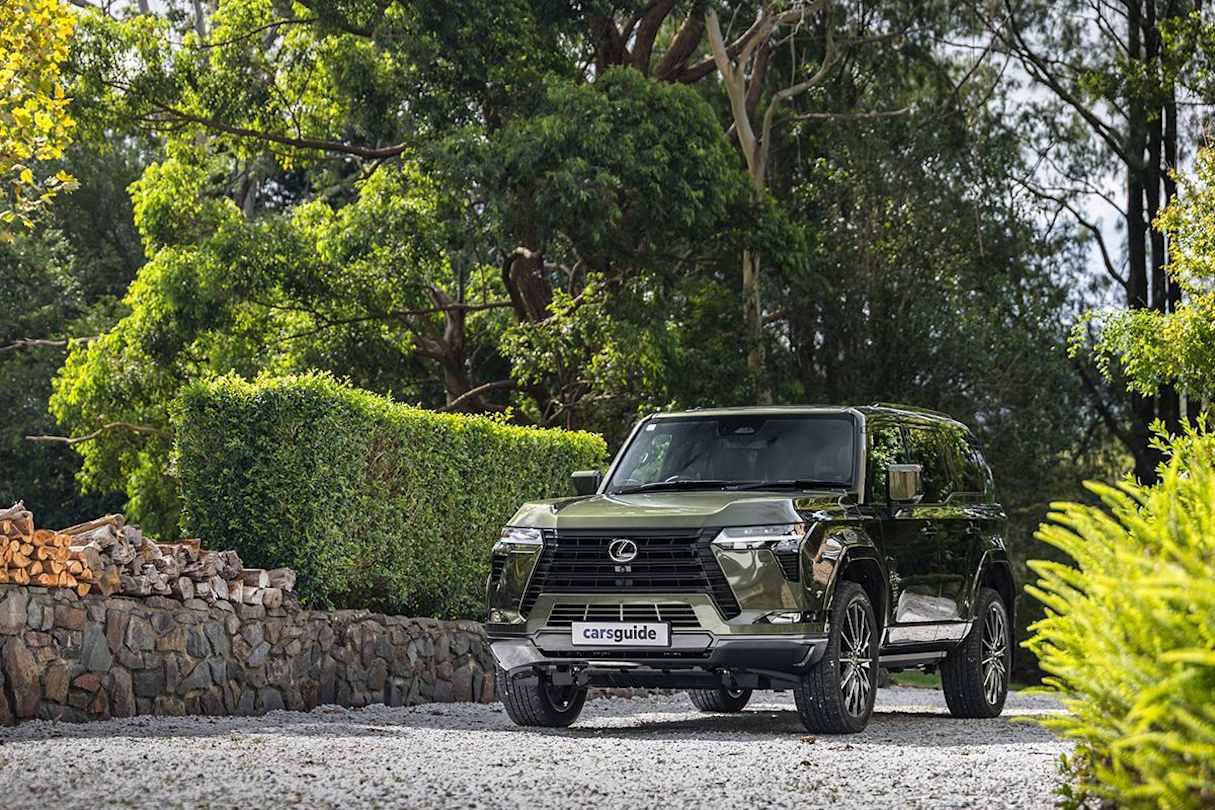 Lexus GX 2025 review: 550 Sports Luxury – Large, three-row luxury SUV to rival BMW X7, Land ...