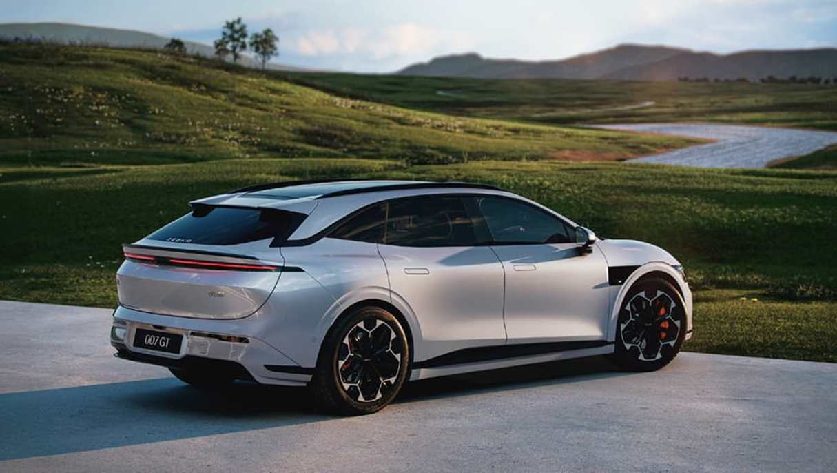 You aren't ready for China's electric station wagons: European-designed 2025 BYD Denza Z9 GT and ...