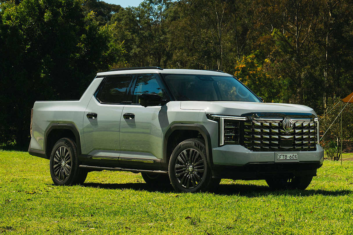 MG U9 2026 review: Australian first drive – A big wildcard enters the Aussie ute market with MG ...