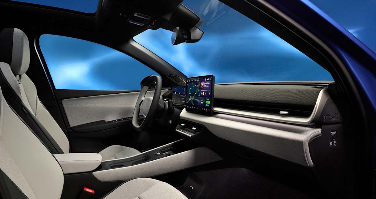 Car brands to give us what we want! Fewer screens and more physical ...