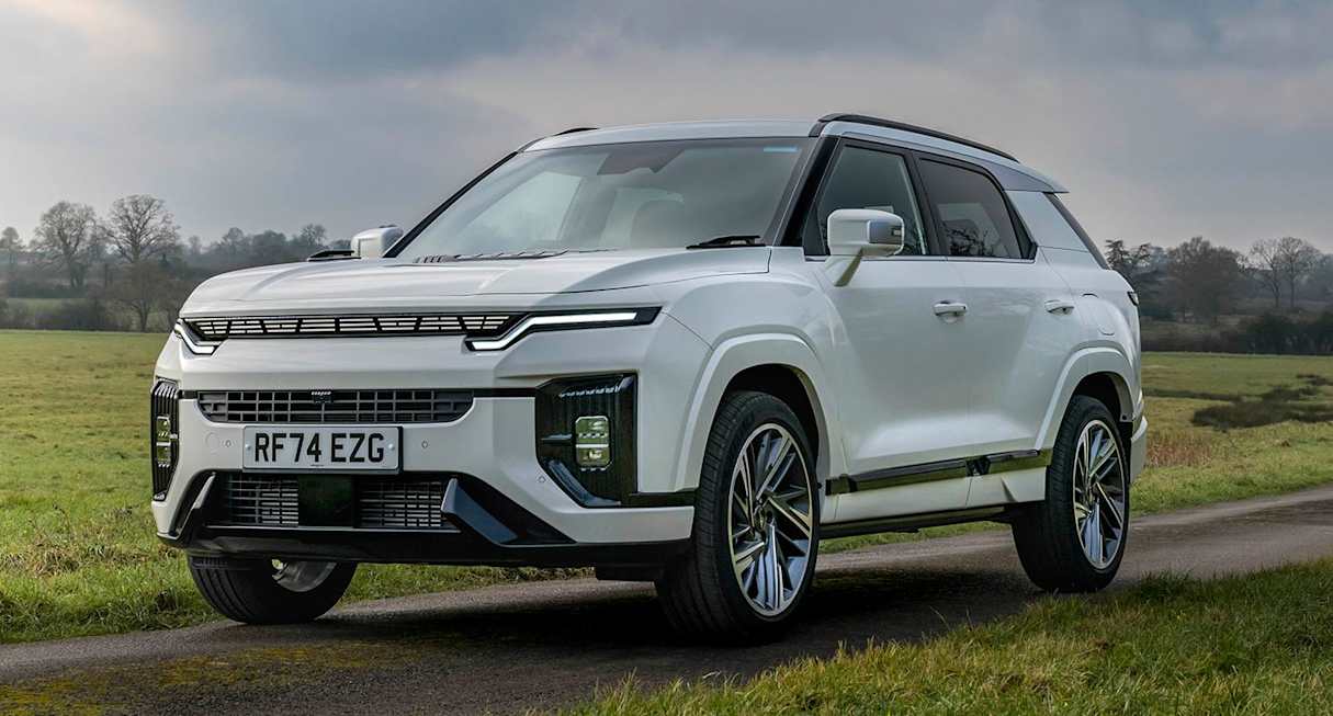 Best SUV Australia - The 24 Best SUVs Coming in 2026 | CarsGuide