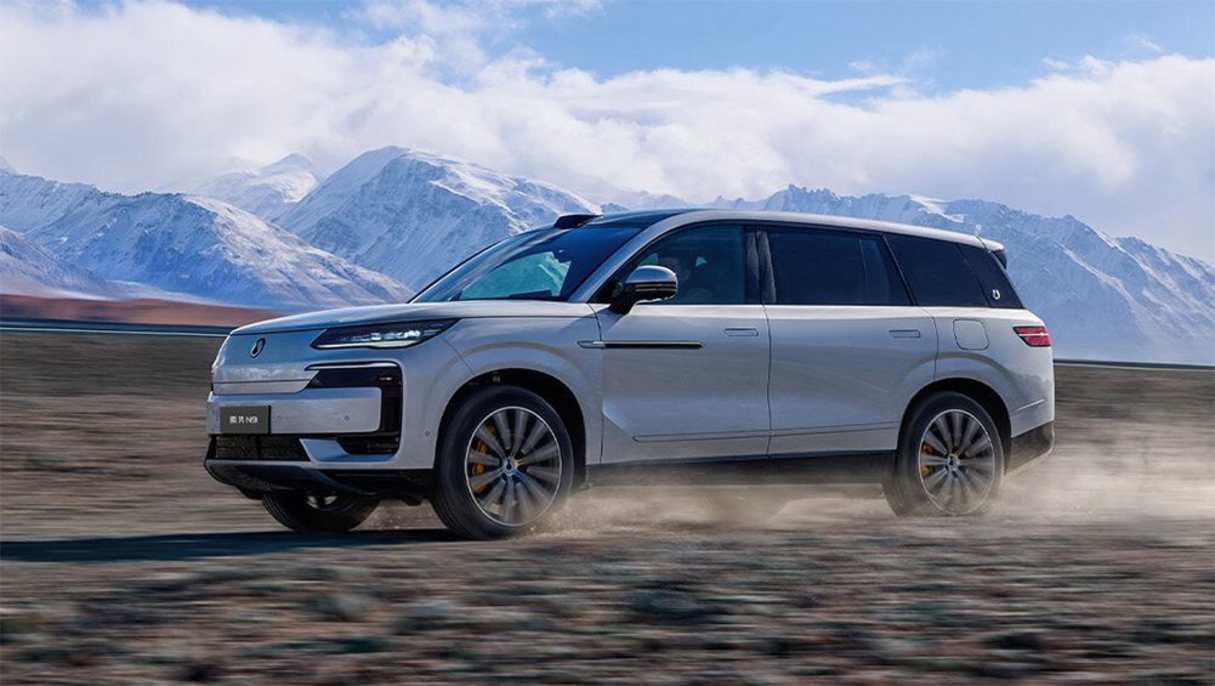 BYD’s hybrid Range Rover rival fully detailed: 2026 Denza N9 launches in China with over 200km ...