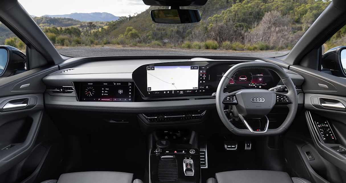 Car brands to give us what we want! Fewer screens and more physical ...