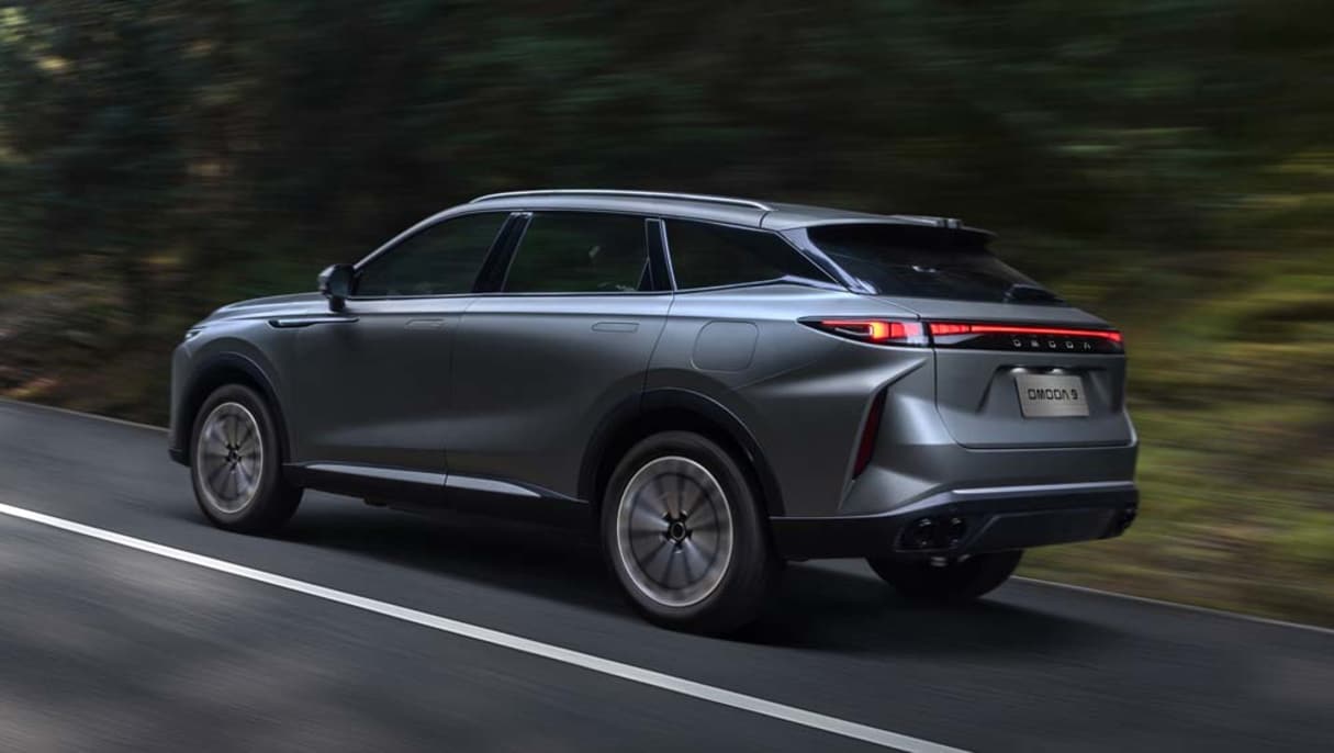 Massive electric driving range! 2026 Omoda 9 hybrid launches as premium ...