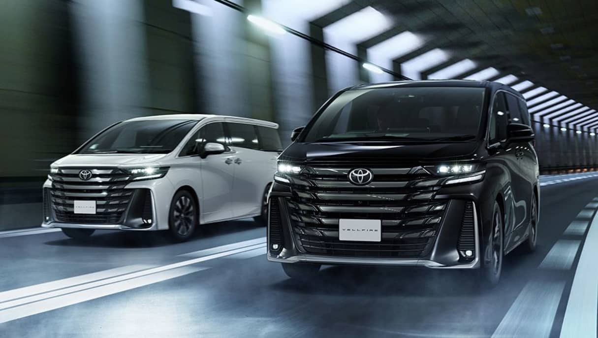 2024 Toyota Alphard revealed: Legendary Toyota people mover debuts with ...