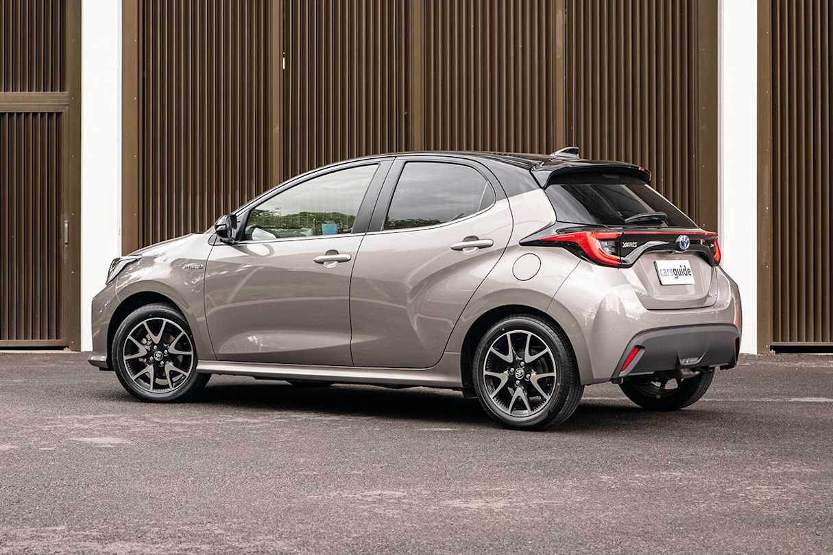 Average Length of Car - How long is a Standard Motor Vehicle? | CarsGuide