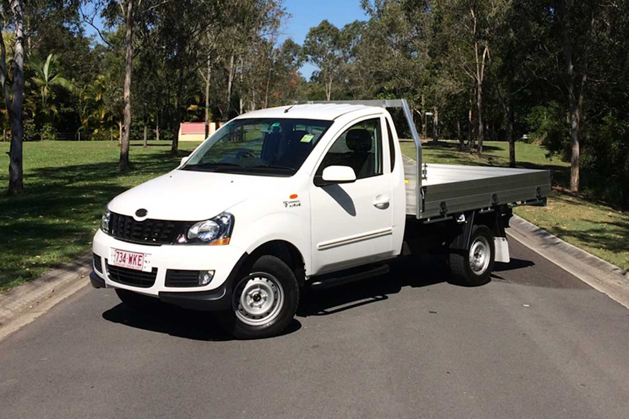 Mahindra Genio Single Cab Mahindra Genio Flatbed Cars For Sale In