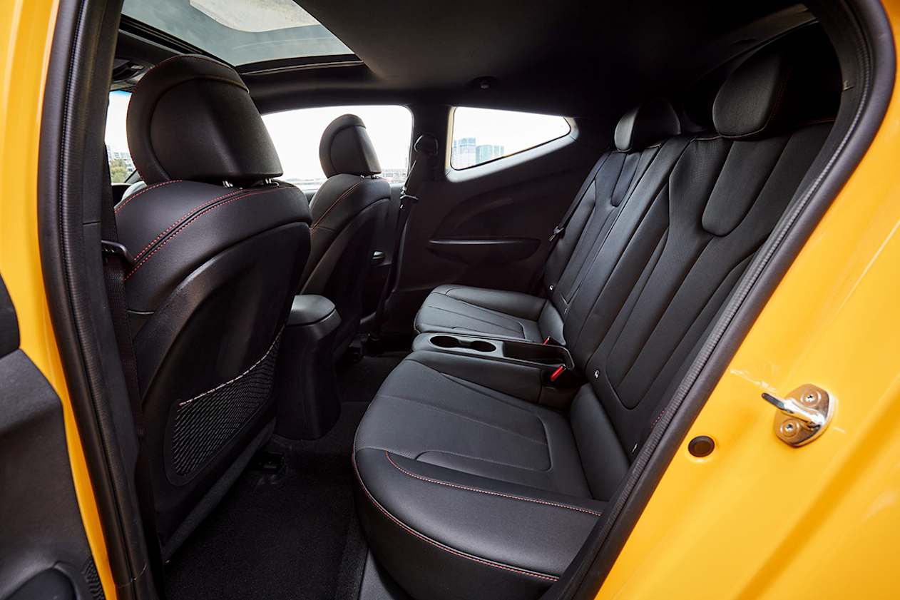 Hyundai Veloster Review, For Sale, Colours, Interior, Specs & News ...