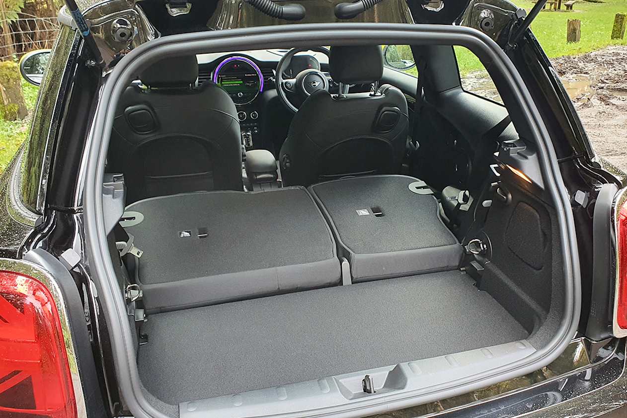 Mini 3D Hatch Review, For Sale, Interior, Specs & News | CarsGuide