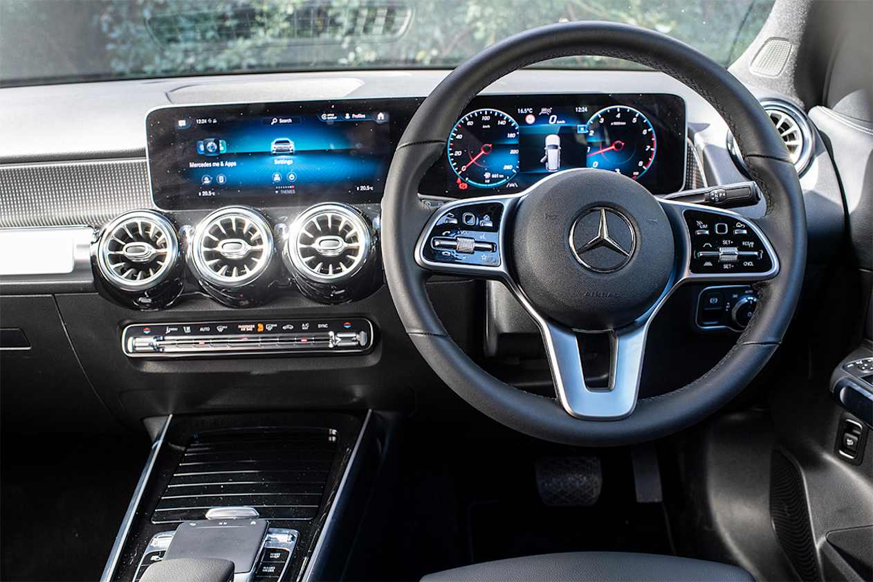 Mercedes-Benz GLB-Class Boot Space, Size, Luggage Capacity & Cargo ...