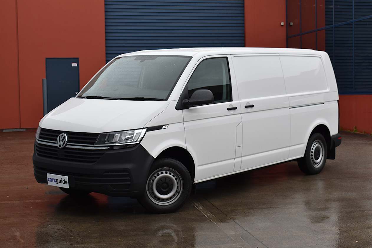 VW Transporter 2021 review: TDI340 LWB GVM test - Big box van hauling a ...