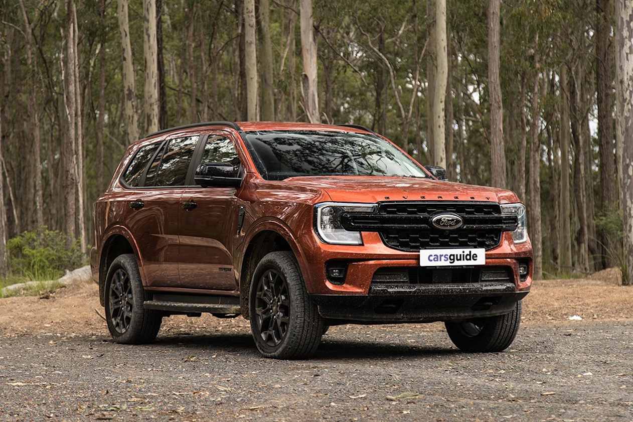 What's the average weight of a car? - Car Advice | CarsGuide