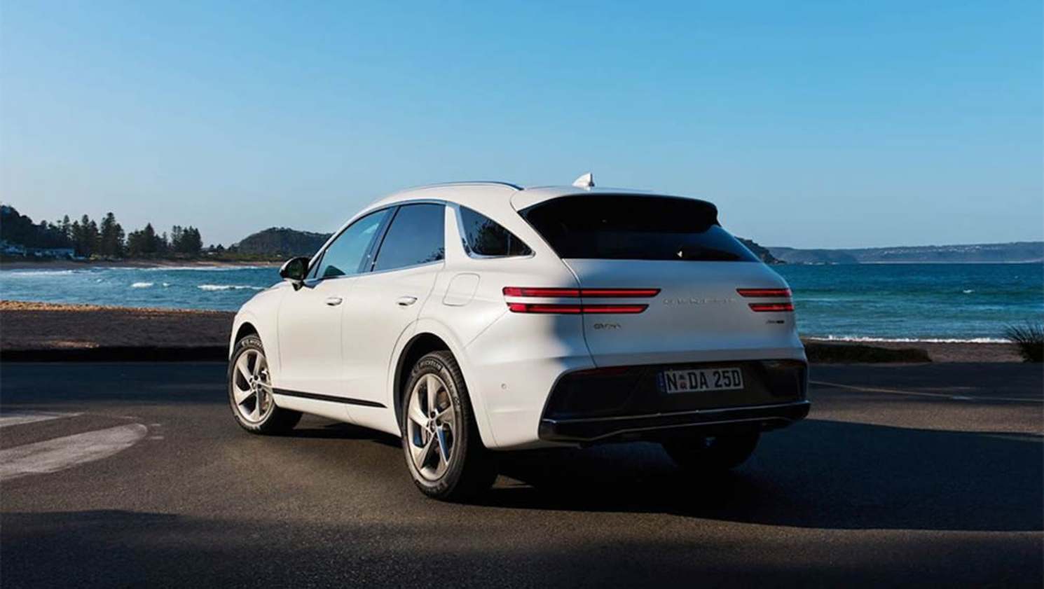 An electric vehicle without range anxiety? Genesis GV70 range-extender ...