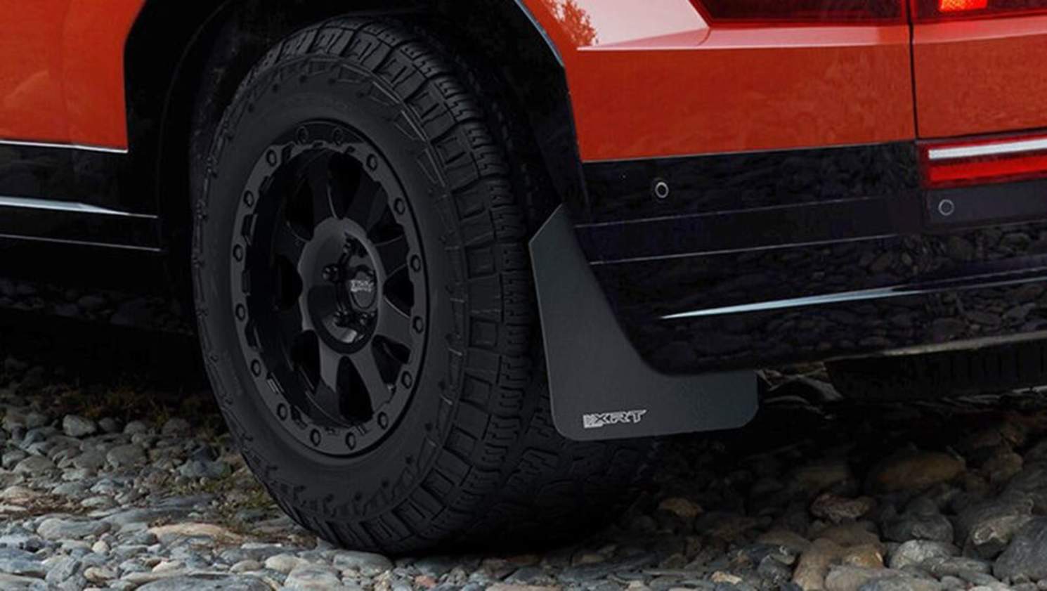 2025 Hyundai Santa Fe adventure-ready XRT packaging revealed! Hybrid ...