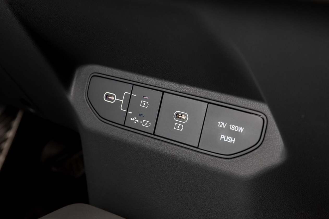 Kia Ev3 Interior Images & Photos - See the Inside of the Latest Kia Ev3 ...