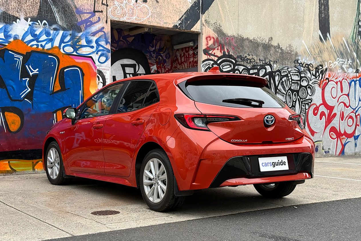 Toyota Corolla Hybrid 2025 review: SX Hatch – Is this hybrid small car ...