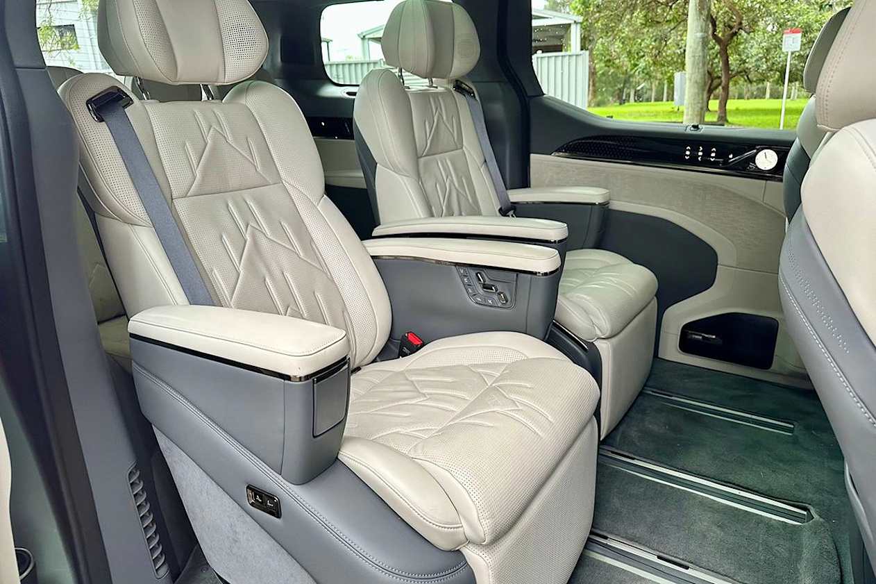 Zeekr 009 2025 review: 7-Seat – Denza D9, LDV Mifa9 and Kia Carnival ...