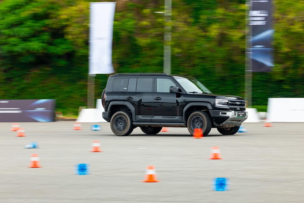 Denza B5 2026 review: International first drive – Fangchengbao Leopard Boa 5 4WD hybrid SUV ...