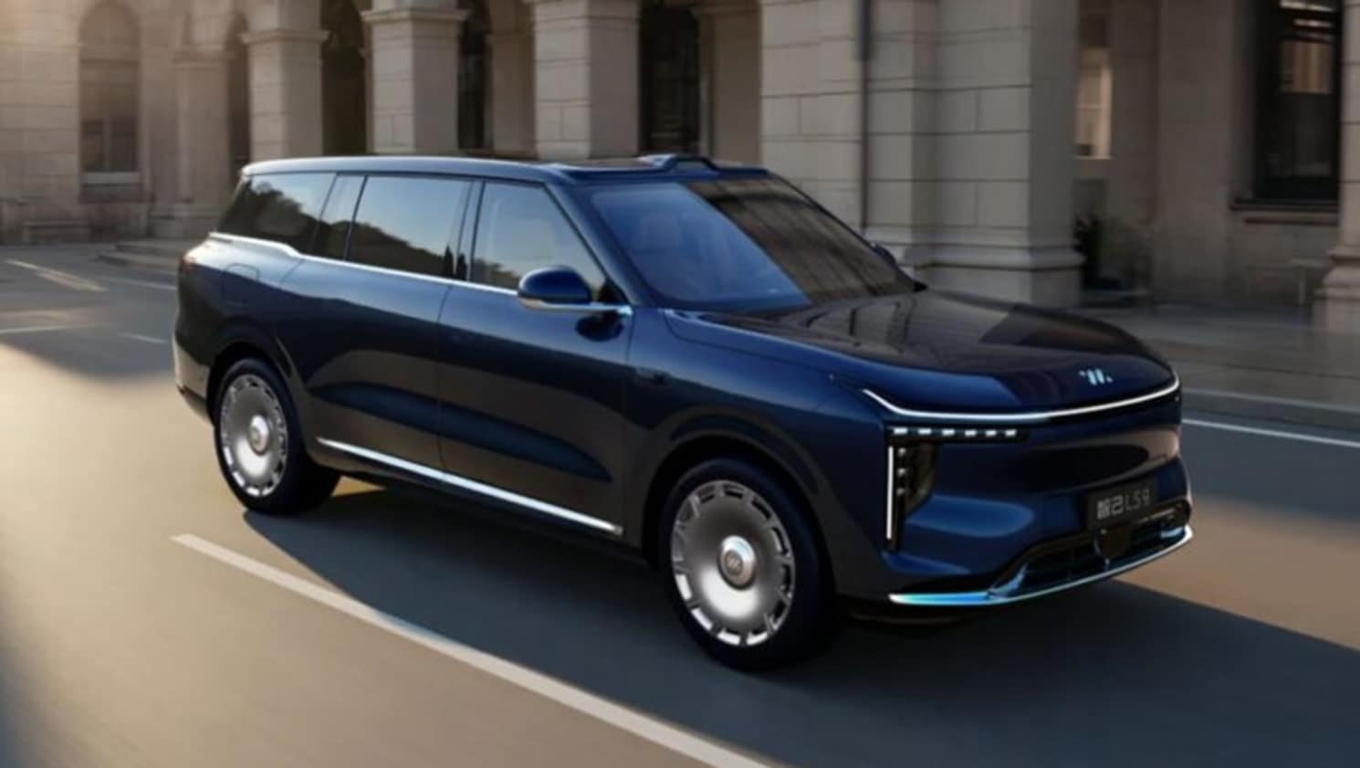 Watch out US, China's coming for your SUVs: 2026 IM Motors LS9 hybrid revealed in China with its ...