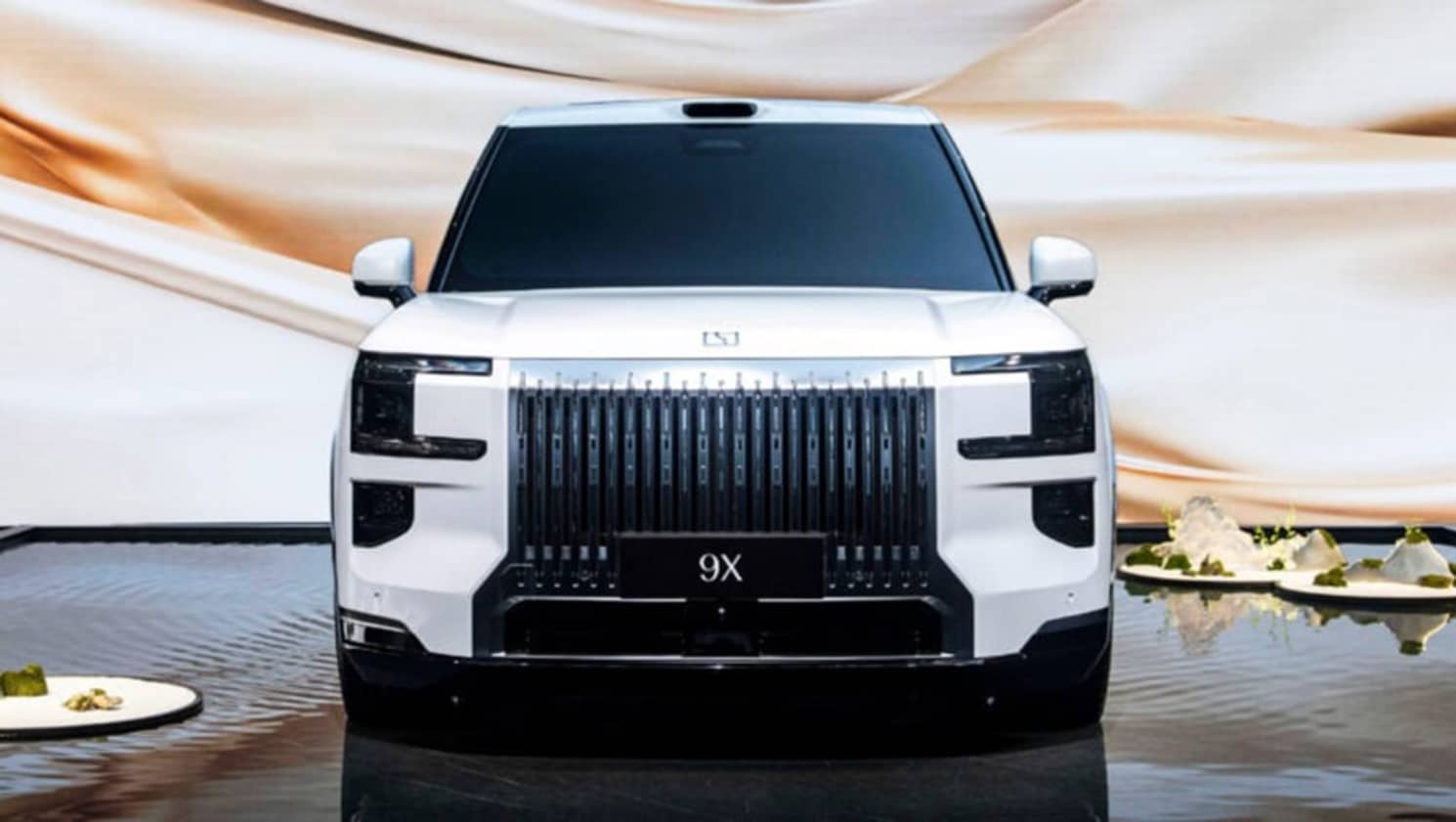 Monster 1030kW Chinese SUV revealed: 2026 Zeekr 9X plug-in hybrid SUV brings the heat to battle ...