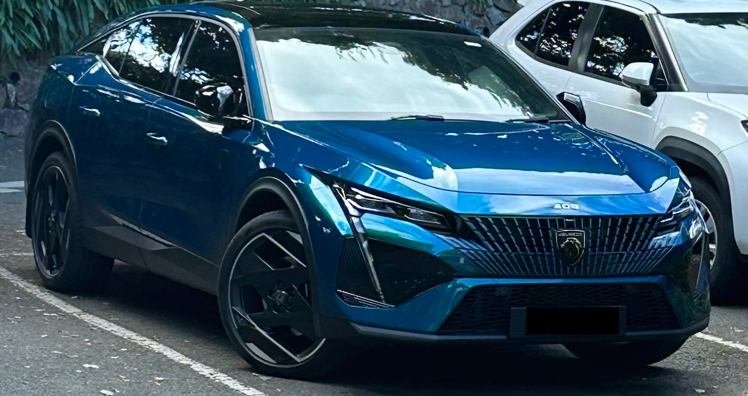 2024 Peugeot 408 GT Hybrid review - Long-term owner | CarsGuide