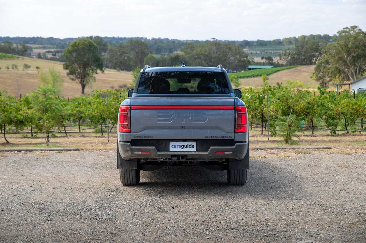 BYD Shark 6 Hybrid 2025 review – Game-changing hybrid dual cab ute ...