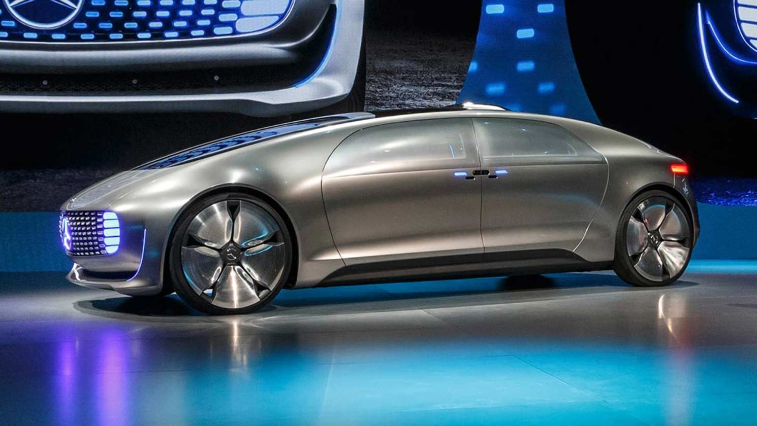 Mercedes demonstrates new autonomous car - Car News | CarsGuide