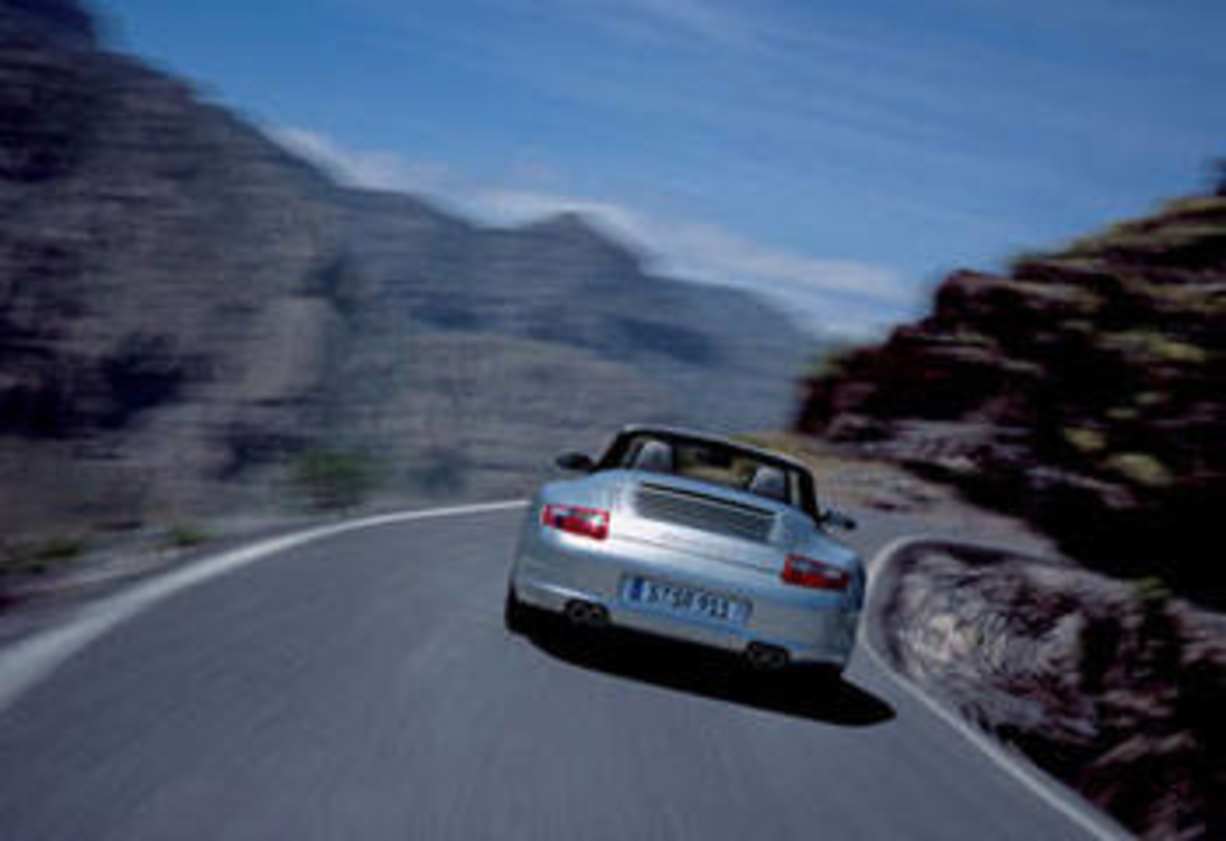 Porsche 911 C4 and C4S 2008 review | CarsGuide