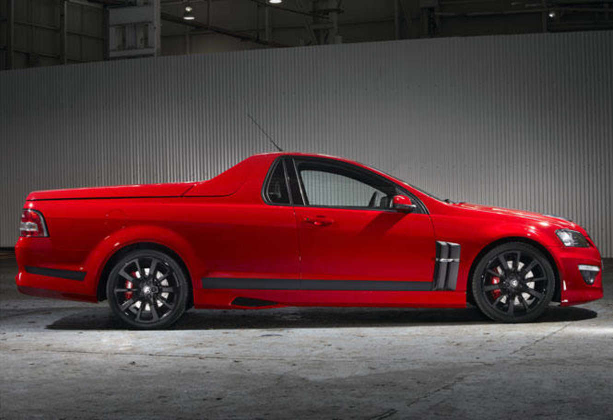 HSV SV Black Edition details - Car News | CarsGuide