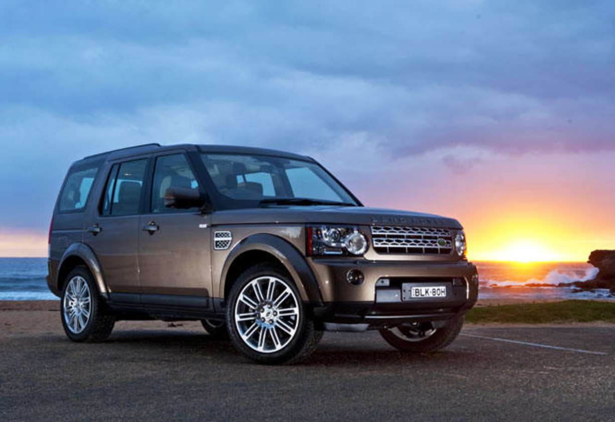 Land Rover Discovery 4 2010 Review | CarsGuide