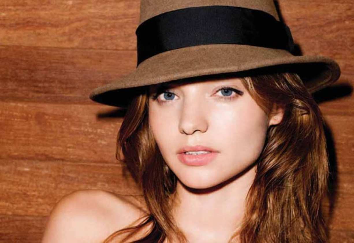 Pirelli Calendar winner - Car News | CarsGuide