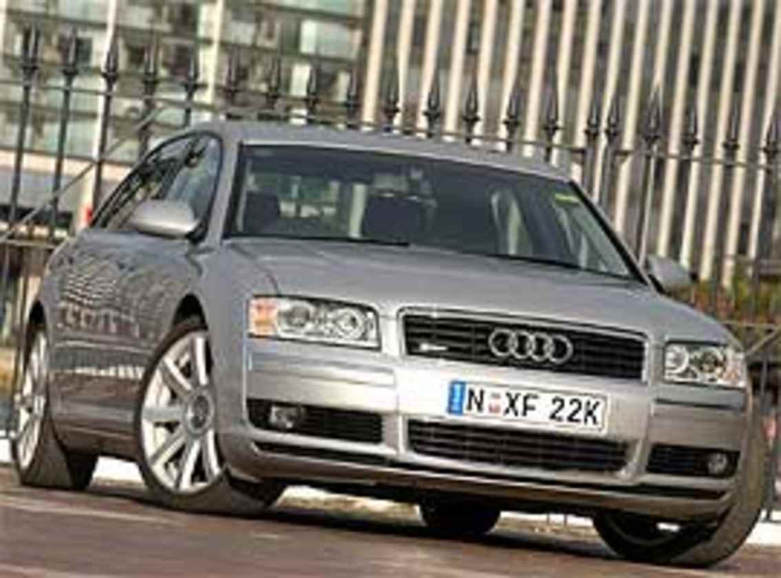 audi a8 2004